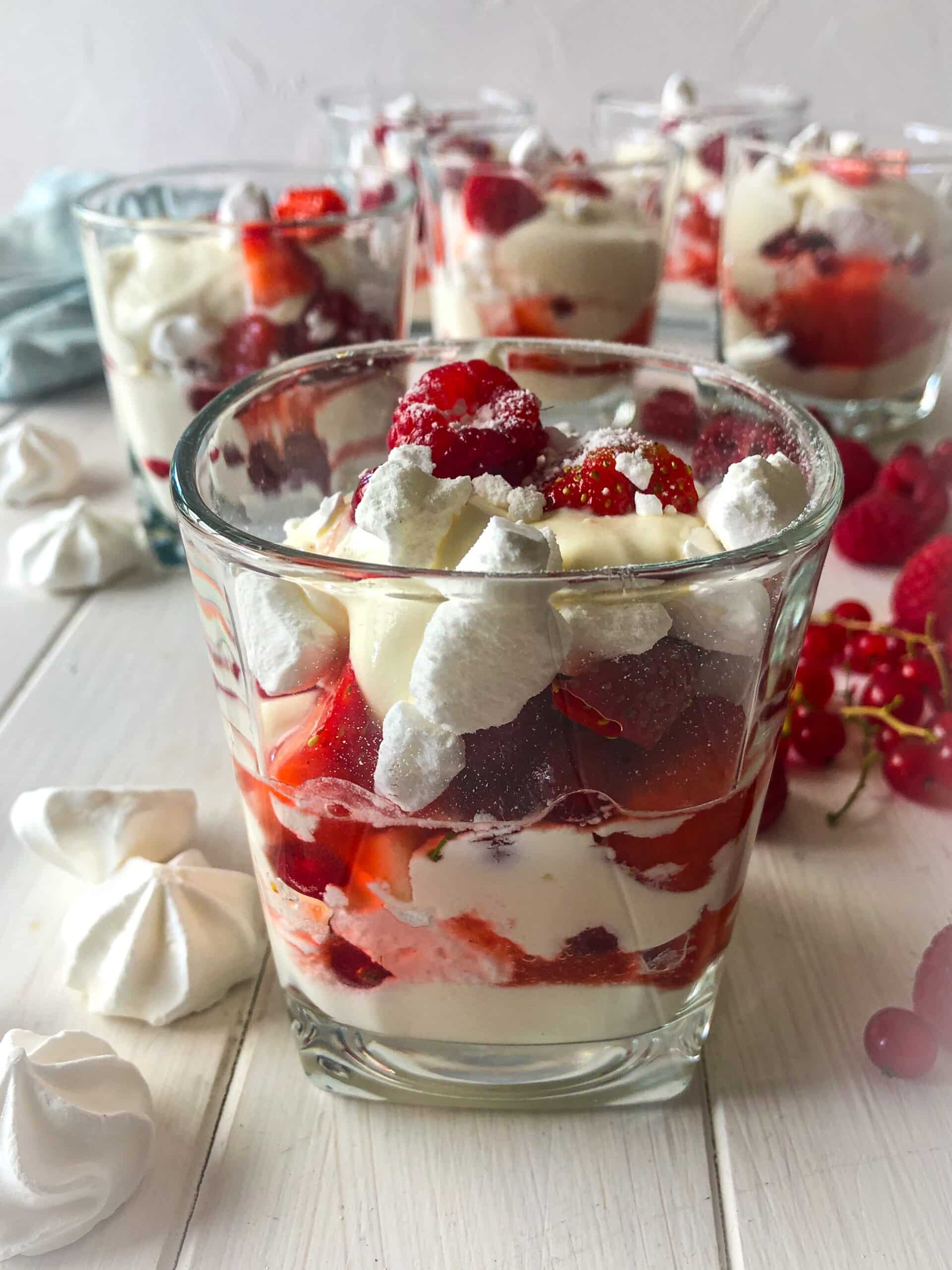 Eton Mess - Sparflämmchen Eton Mess Sparflämmchen Dessert Eton Mess